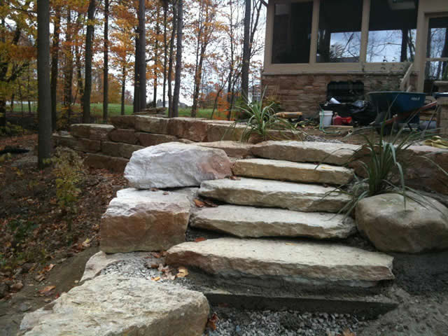 Stepping Stone Pavers | Stone Step & Walkway Stones – StonesDirect.com