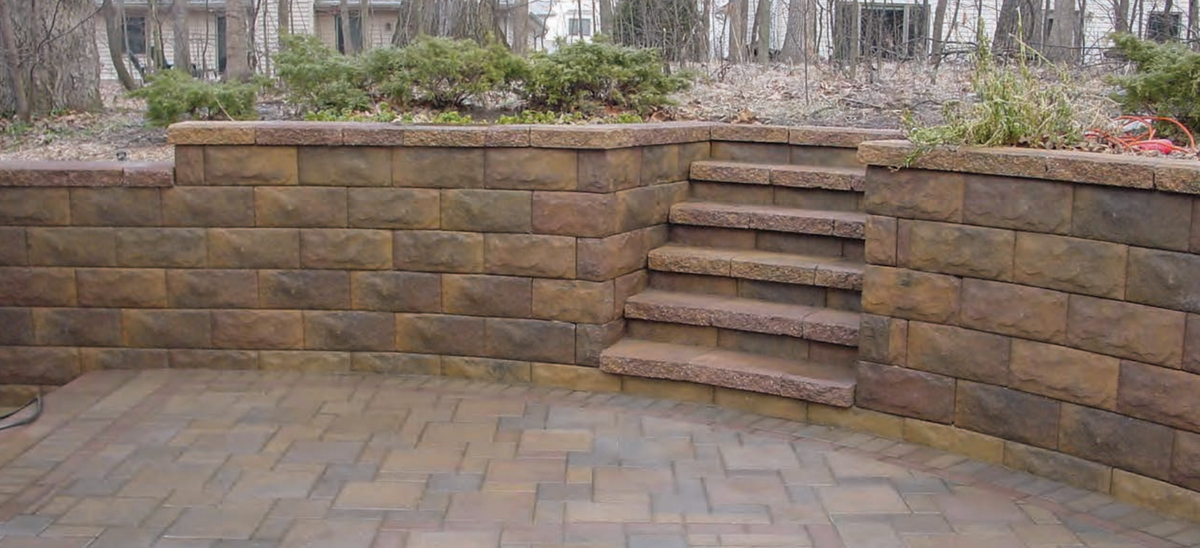 Compac Retaining Walls - Hewnstone Series - Best Price Guaranteed At ...